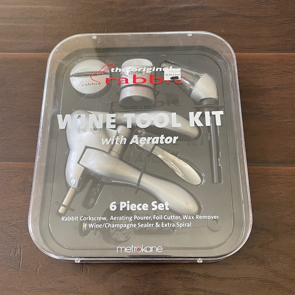 Metrokane Rabbit | Kitchen | Metrokane Rabbit Wine Opener Tool Kit W ...